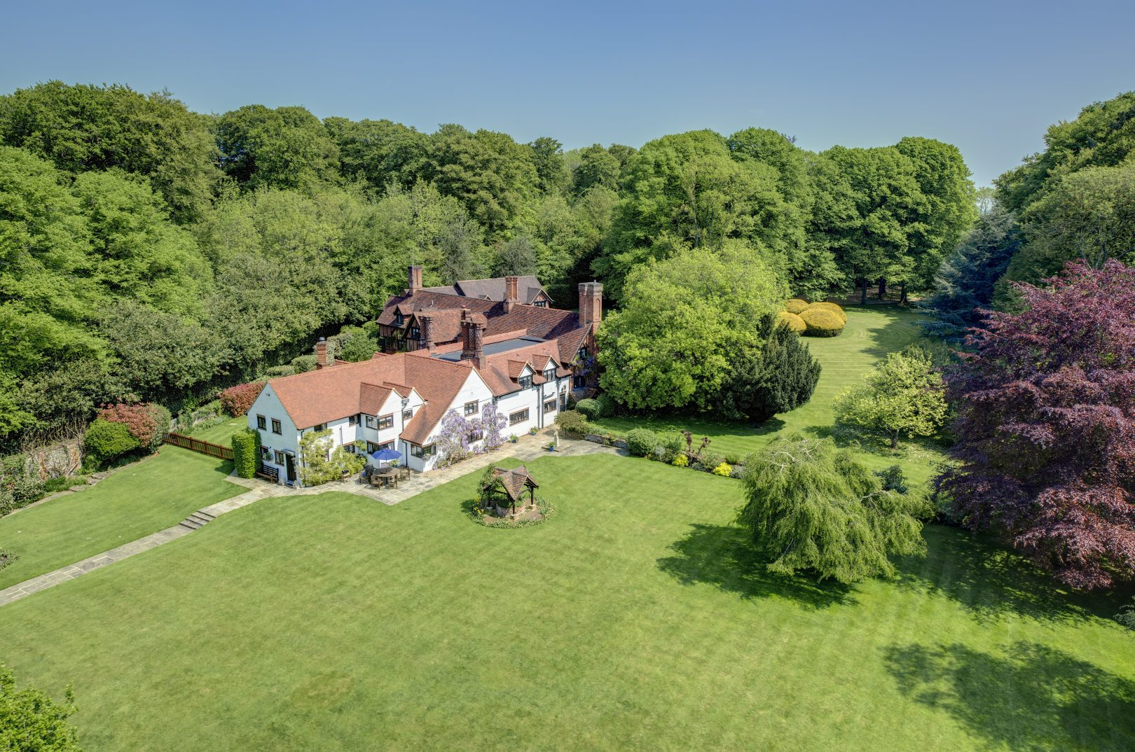 £10m for a 17th Century country estate with 37 acres, cinema room, pool ...