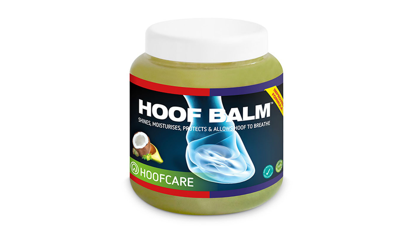 Best hoof oils and other topical hoof dressings | Horse & Hound