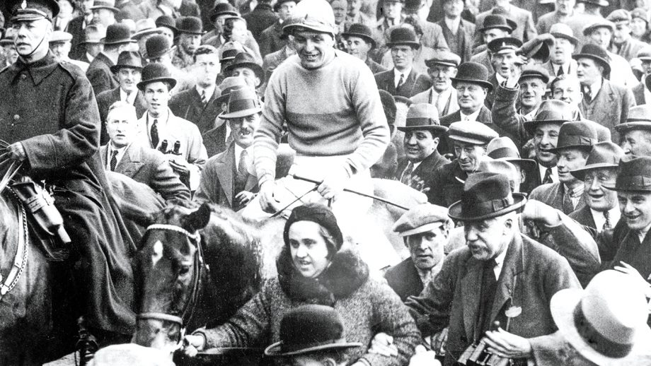 Golden Miller: the five-time Cheltenham Gold Cup winner - Horse & Hound