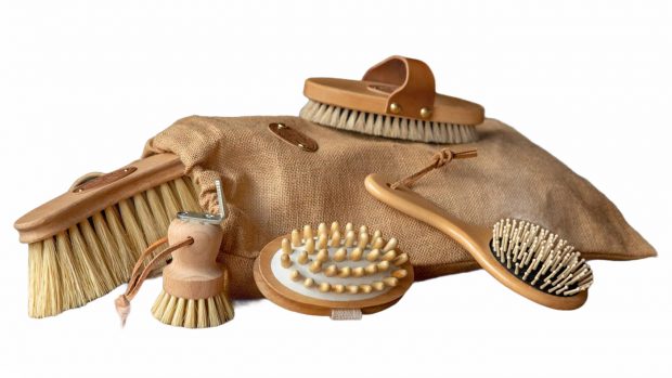 Best grooming kits for horses – and all budgets | Horse & Hound