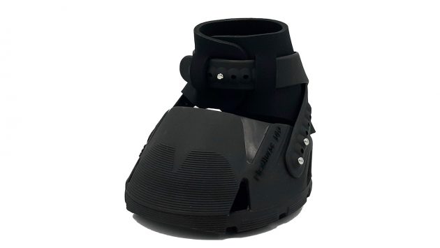 Best hoof boots for riding barefoot horses | Horse & Hound