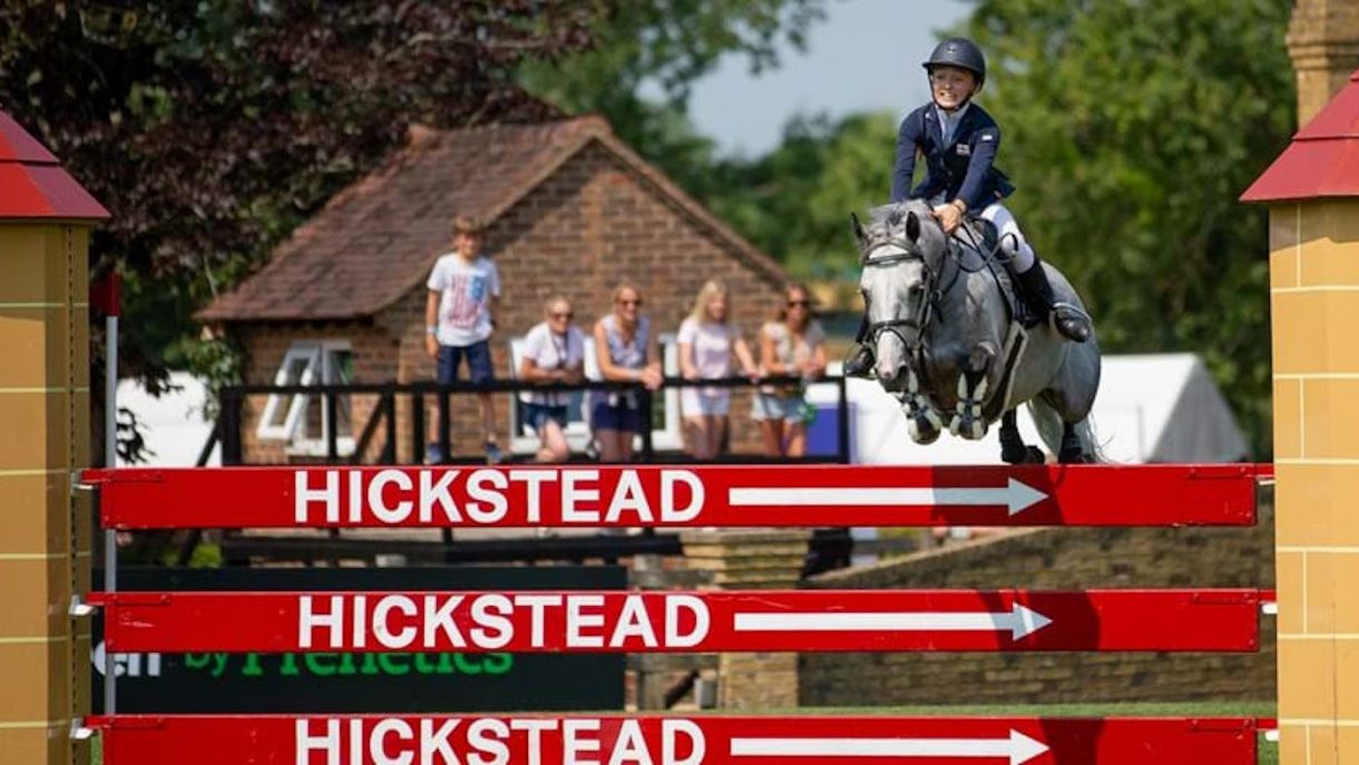 Young sisters take a main-ring final apiece at Hickstead’s Royal ...
