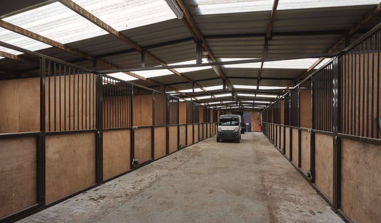 Check out this equestrian centre with 2 arenas, 44 stables and 2 homes ...