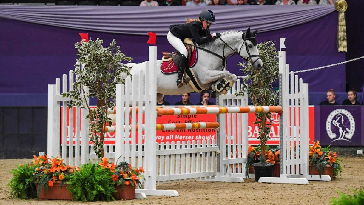 HOYS 2021: Cate Kerr wins two 128cm titles - Horse & Hound