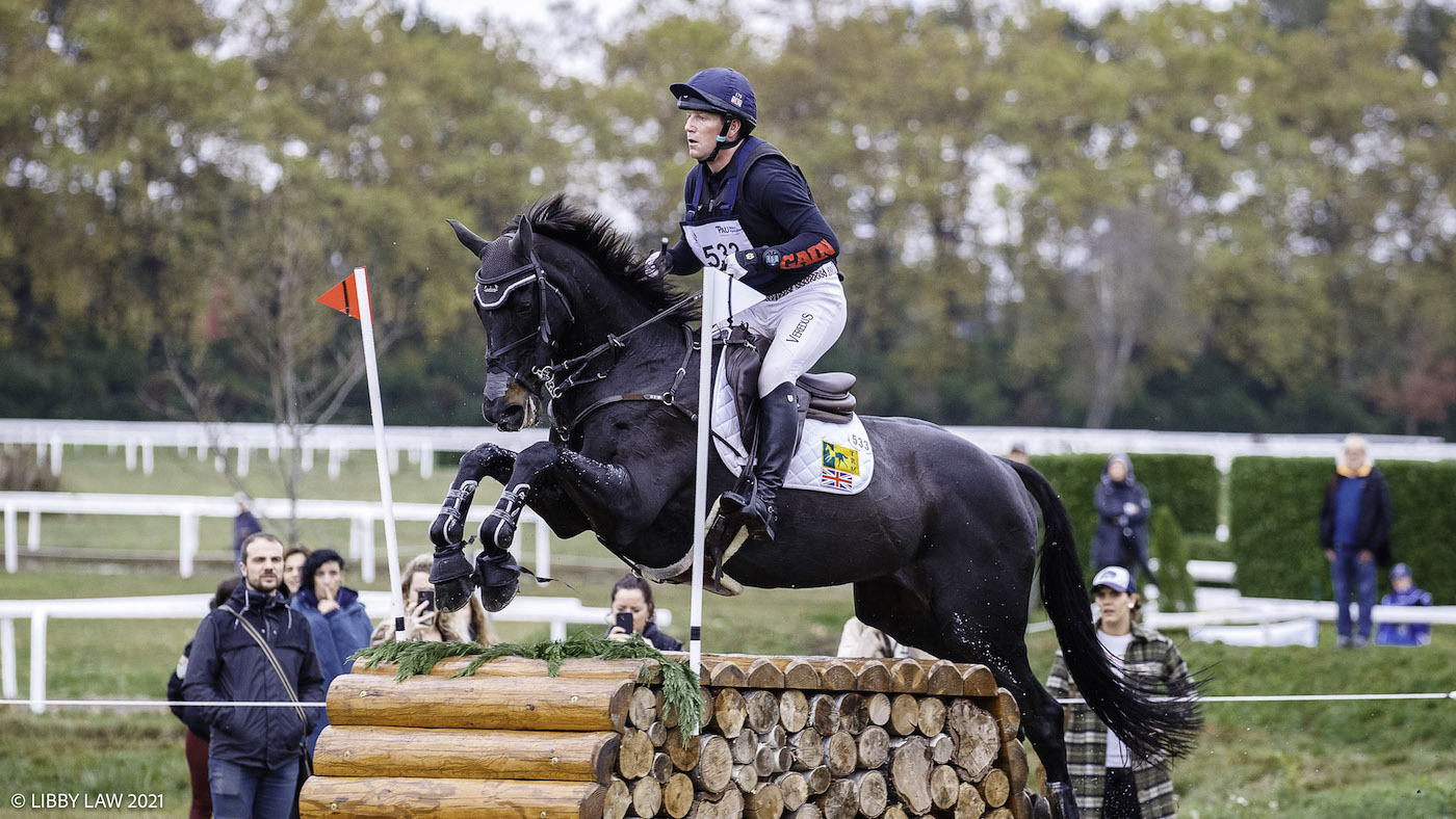 Pau Horse Trials trot-up: leading British contender withdrawn
