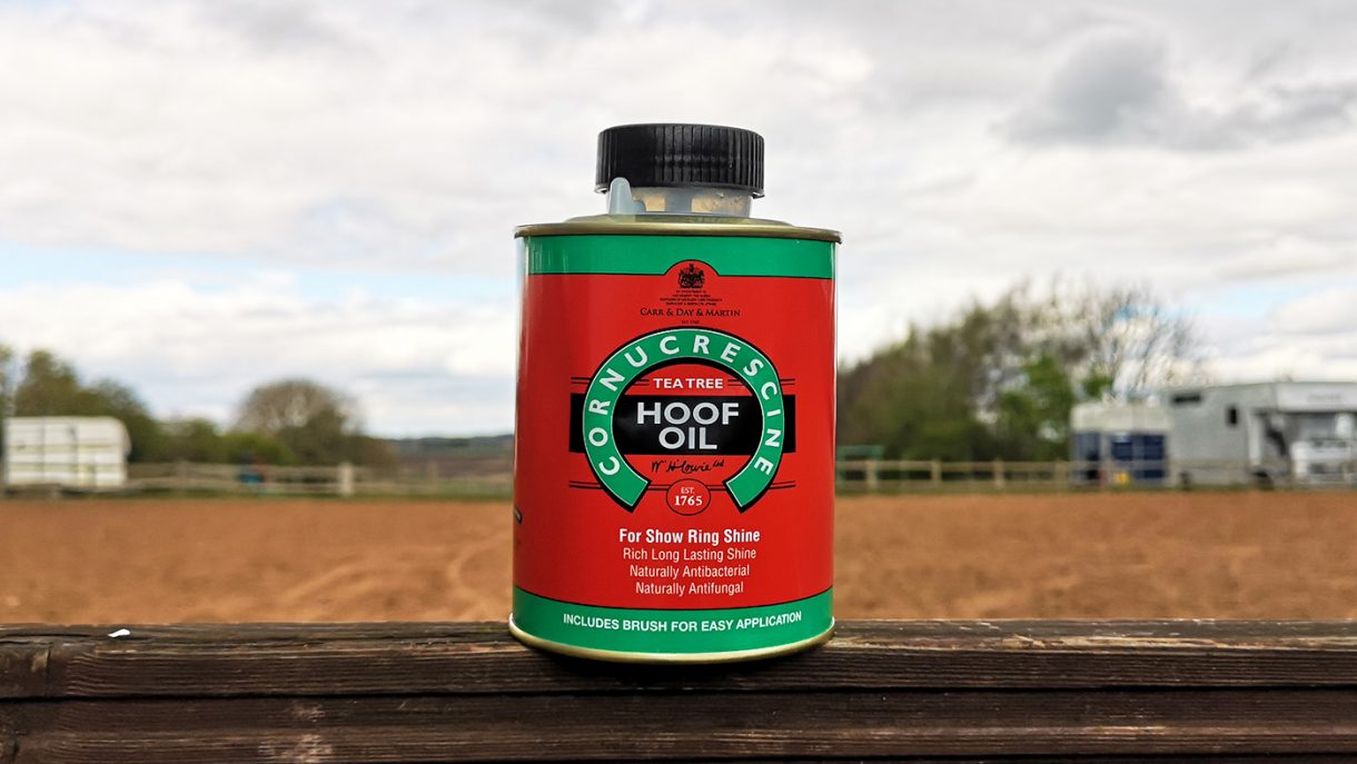 Best hoof oil and other topical hoof dressings | Horse & Hound
