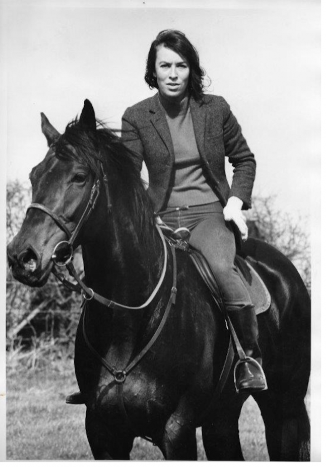 Equestrian author Caroline Silver dies aged 83 - Horse & Hound