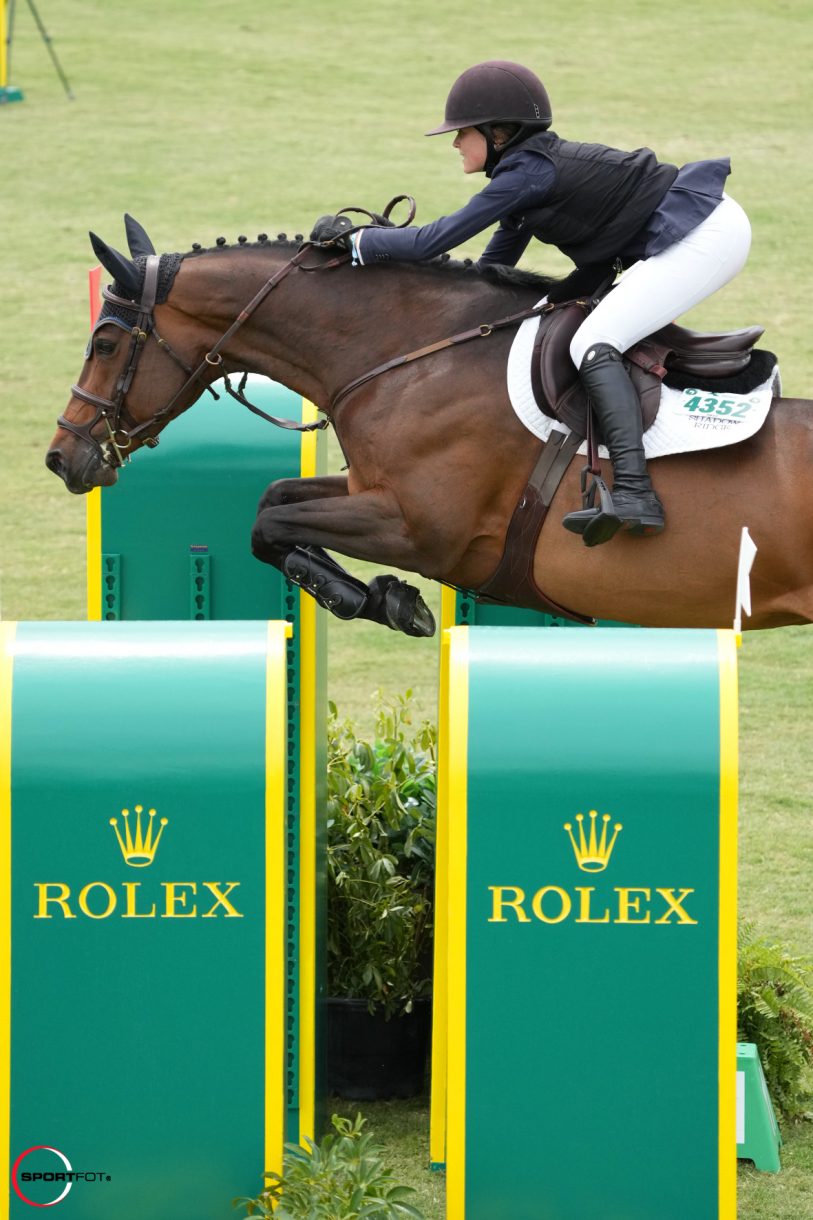 18-year-old showjumper Grace Debney wins second five-star class