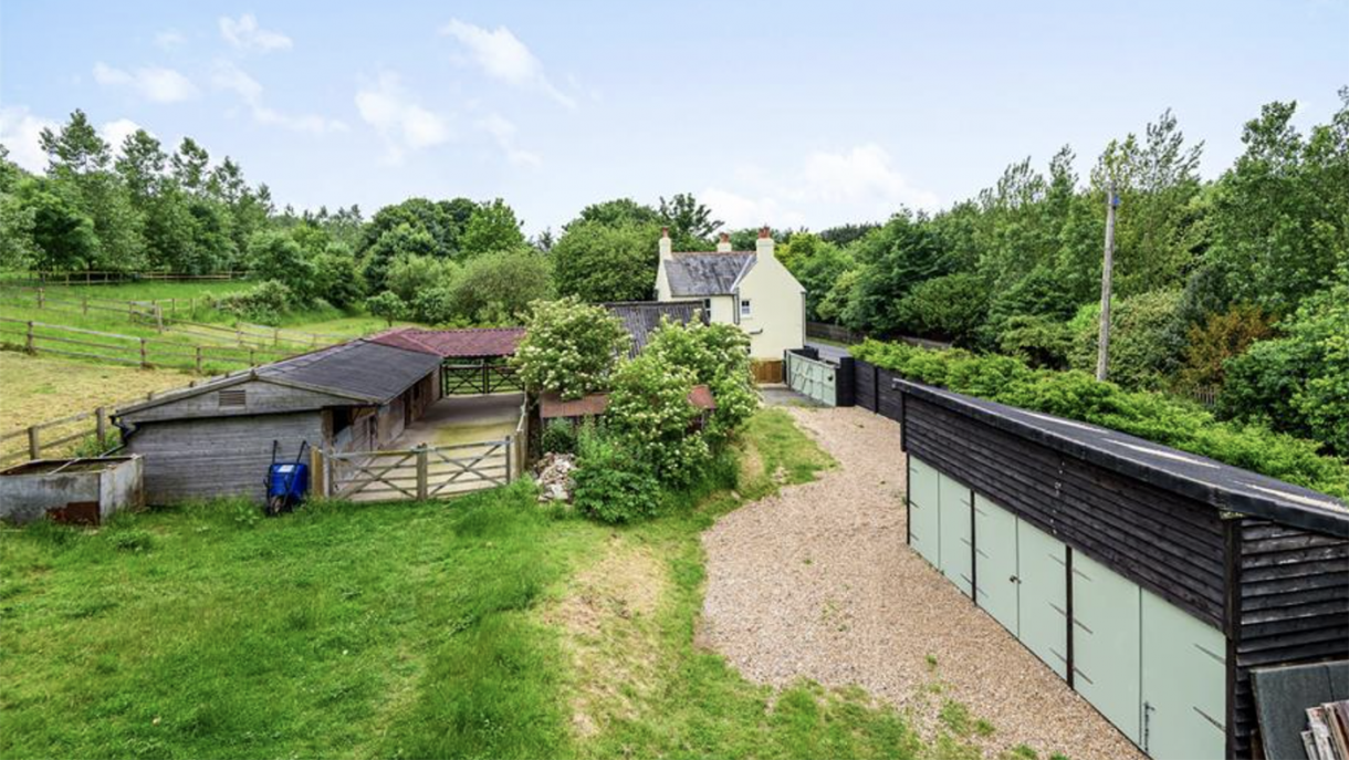 A farmhouse with 6 paddocks, 3 stables and planning for an arena, set ...