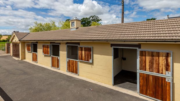 An idyllic farm with 8 stables, over 13 acres, 4-bed farmhouse (with ...