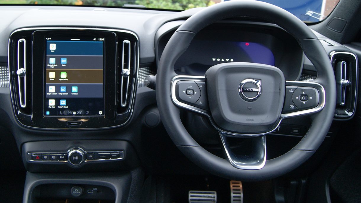 Volvo XC40 Recharge T5 PHEV review | Horse & Hound
