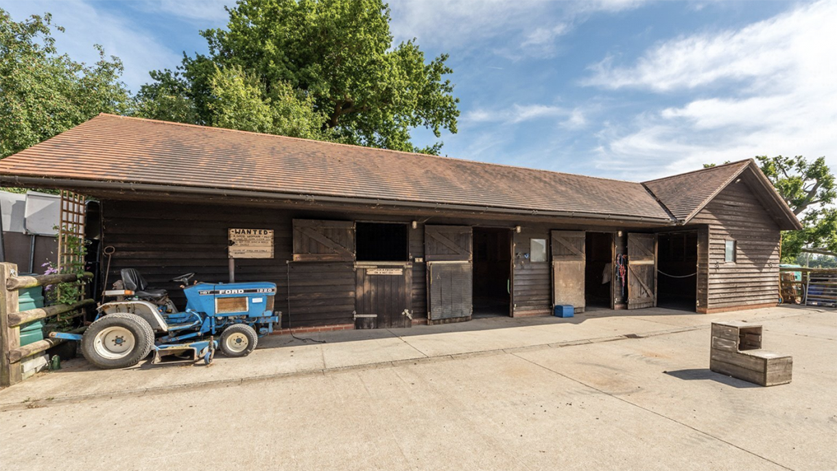 New Year, new home? An all-weather school, 6 stables, over 9 acres and ...
