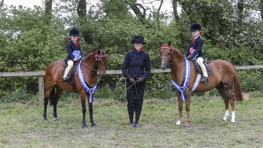Meet HOYS winning show riders Harriett and Georgina Storey