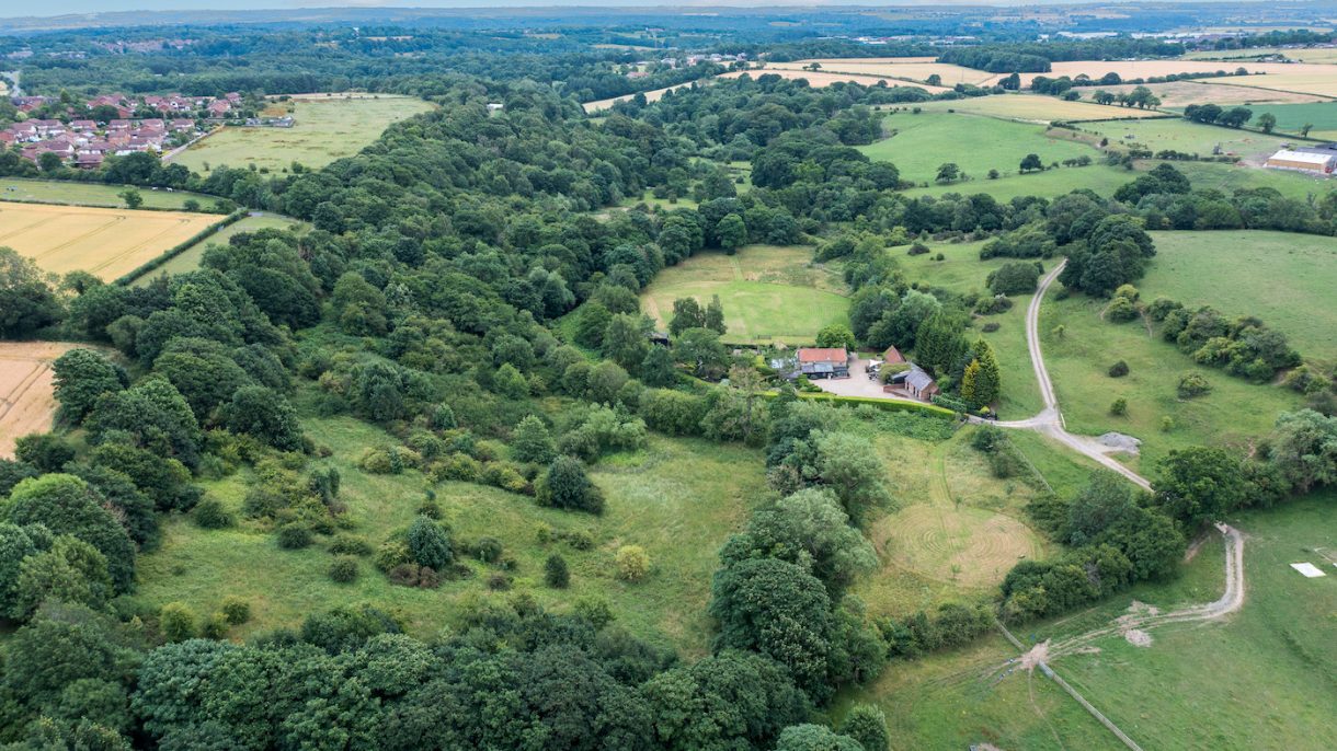 Bleach Green Farm Alum Waters Durham, a horsey home on the market