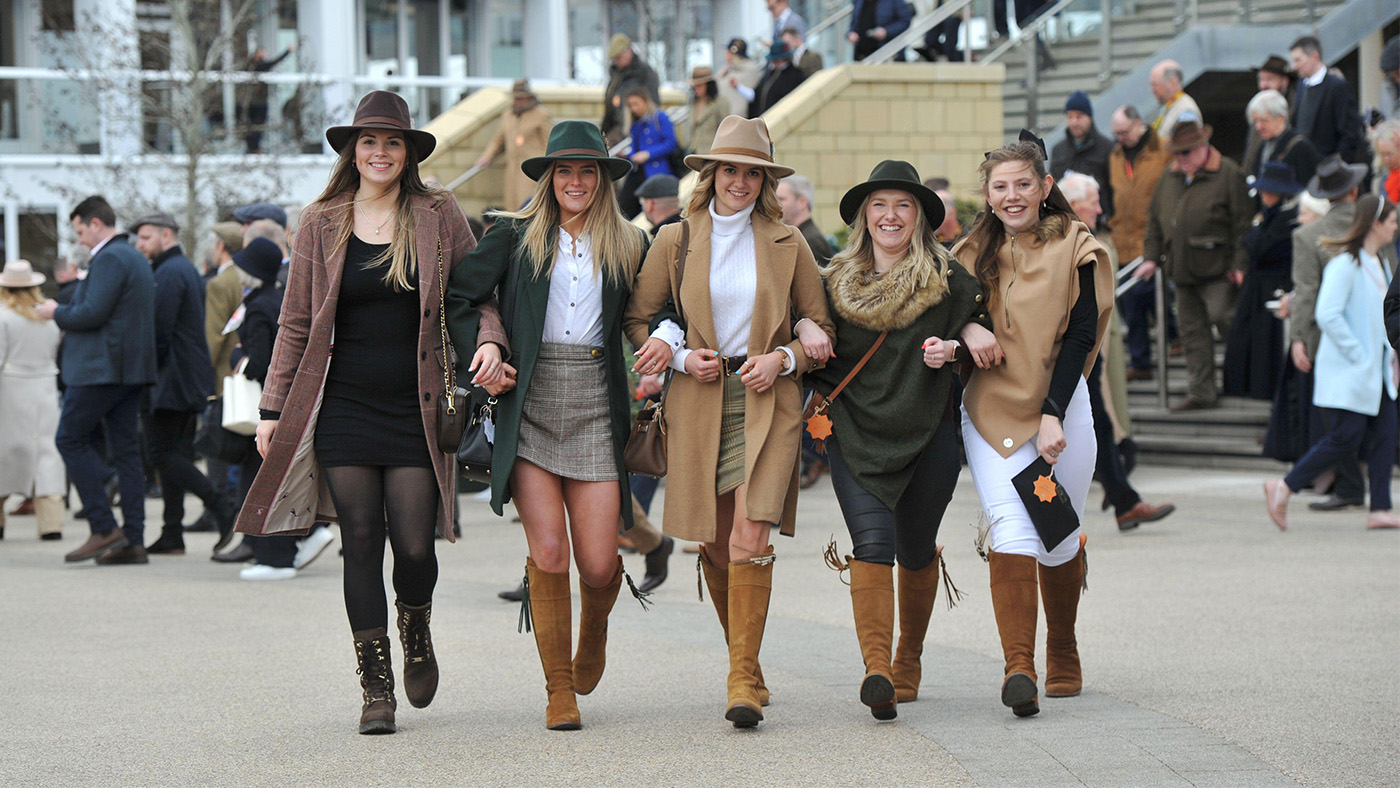 What to wear to Cheltenham Races including outfit ideas and what to avoid
