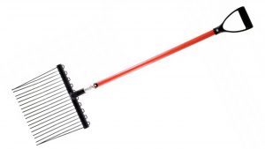 Best shavings forks for mucking out and yard use | Horse & Hound