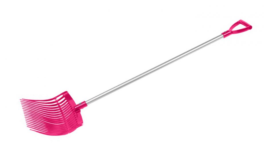 Best shavings forks for mucking out and yard use | Horse & Hound