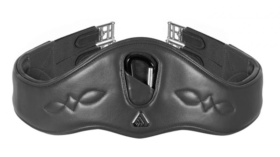 Best anatomical girths for movement and comfort | Horse & Hound