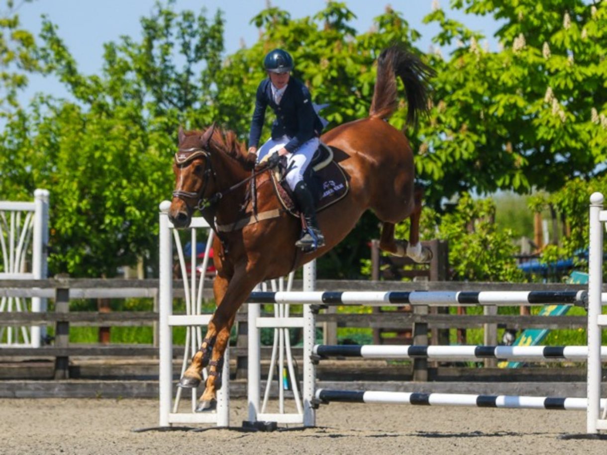 Teenager finds ‘self belief’ thanks to riding racehorses – and ...
