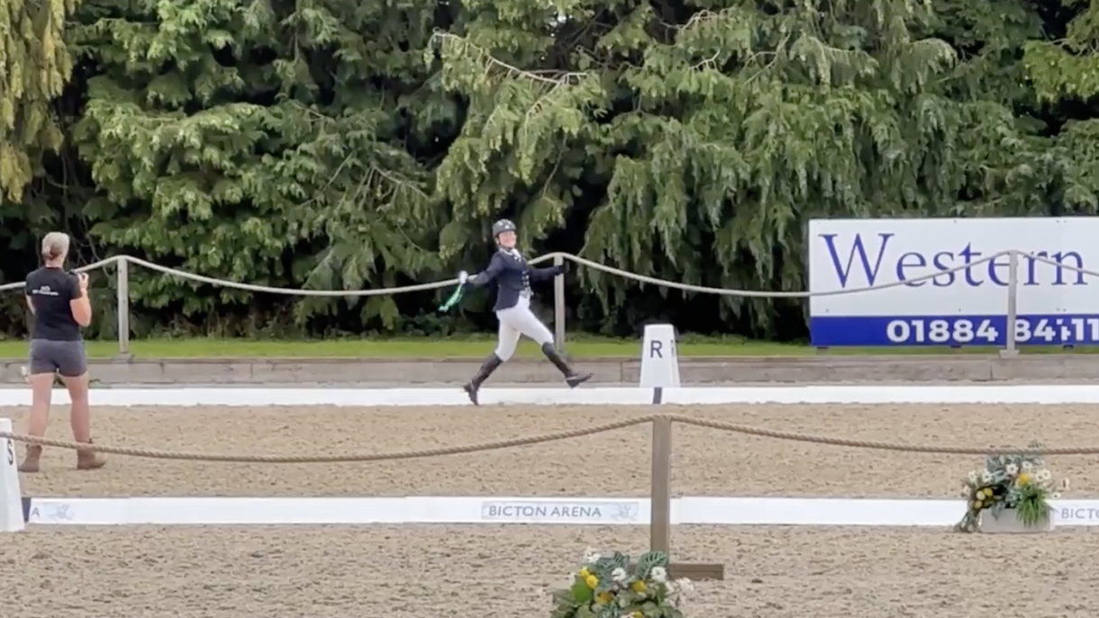 What an extended trot! Rider’s fabulous on-foot lap of honour - Horse ...