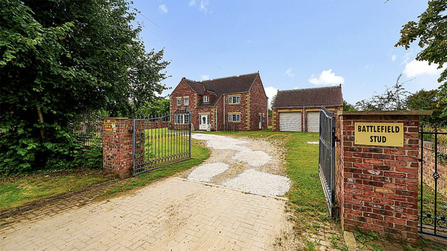 Settle at this four-bed home with 14 stables, two annexes, kennelling ...