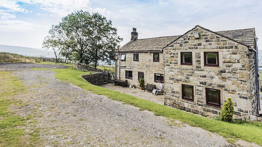 Pay £795,000 for a home built in the 1800s with stables, turnout and ...