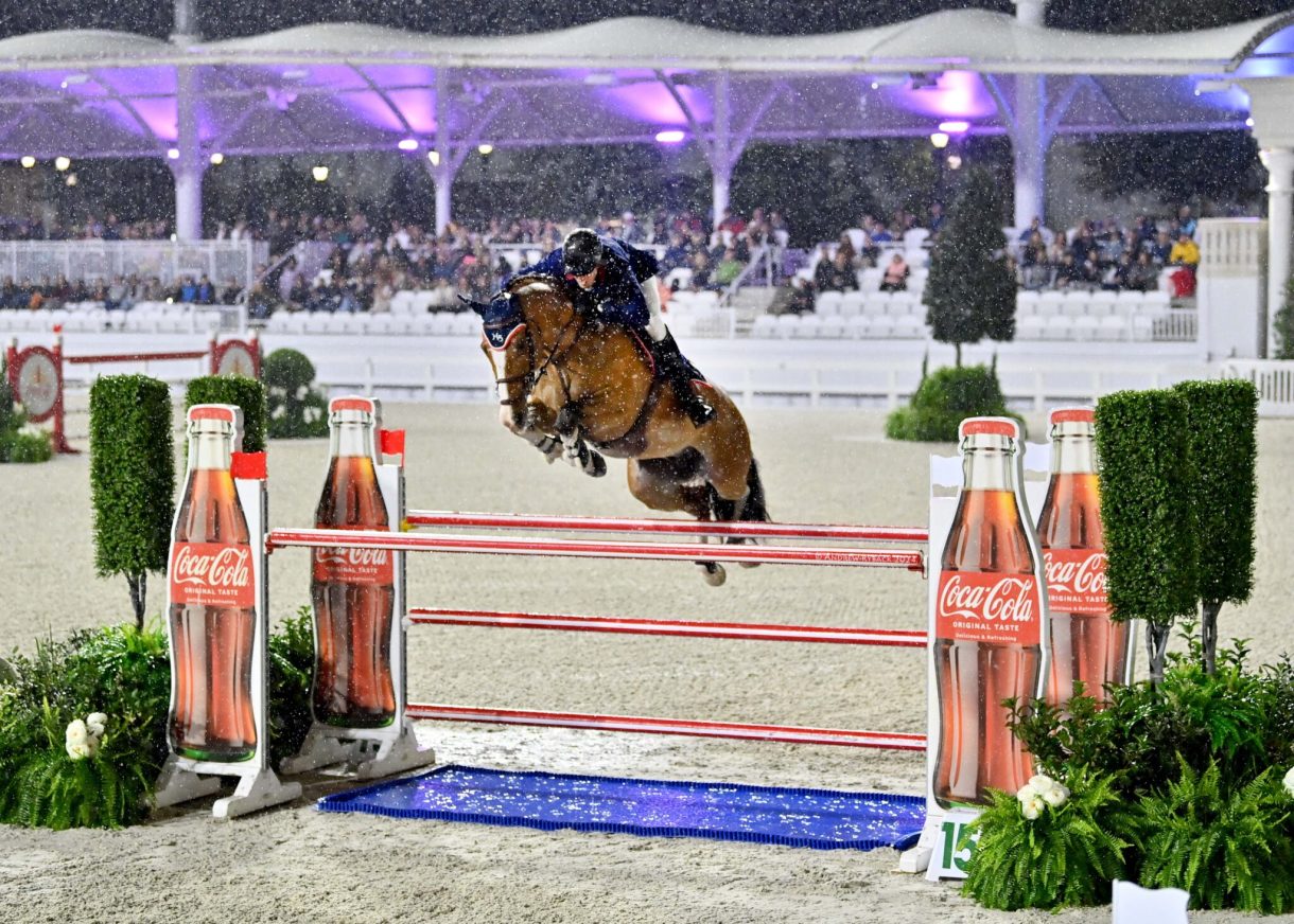 A big win for Irish rider Mikey Pender in showjumping news