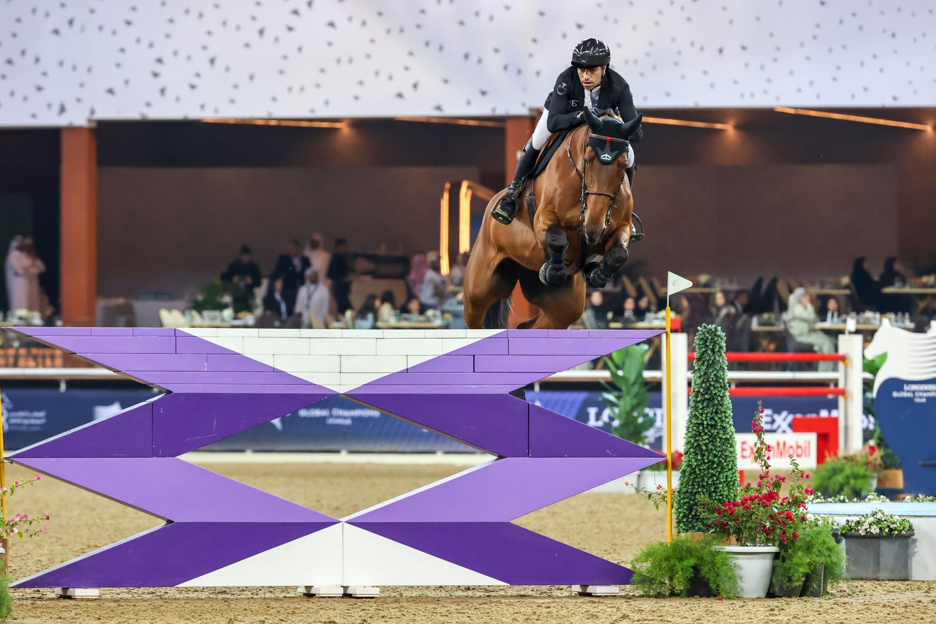 In this week's showjumping news, Ben Maher and Ireland celebrate