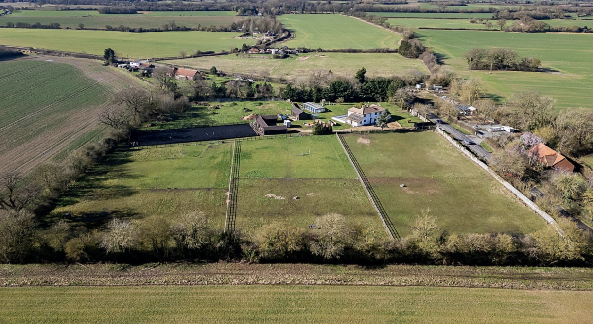 Check out this spacious family home with 5 stables, arena, swimming ...