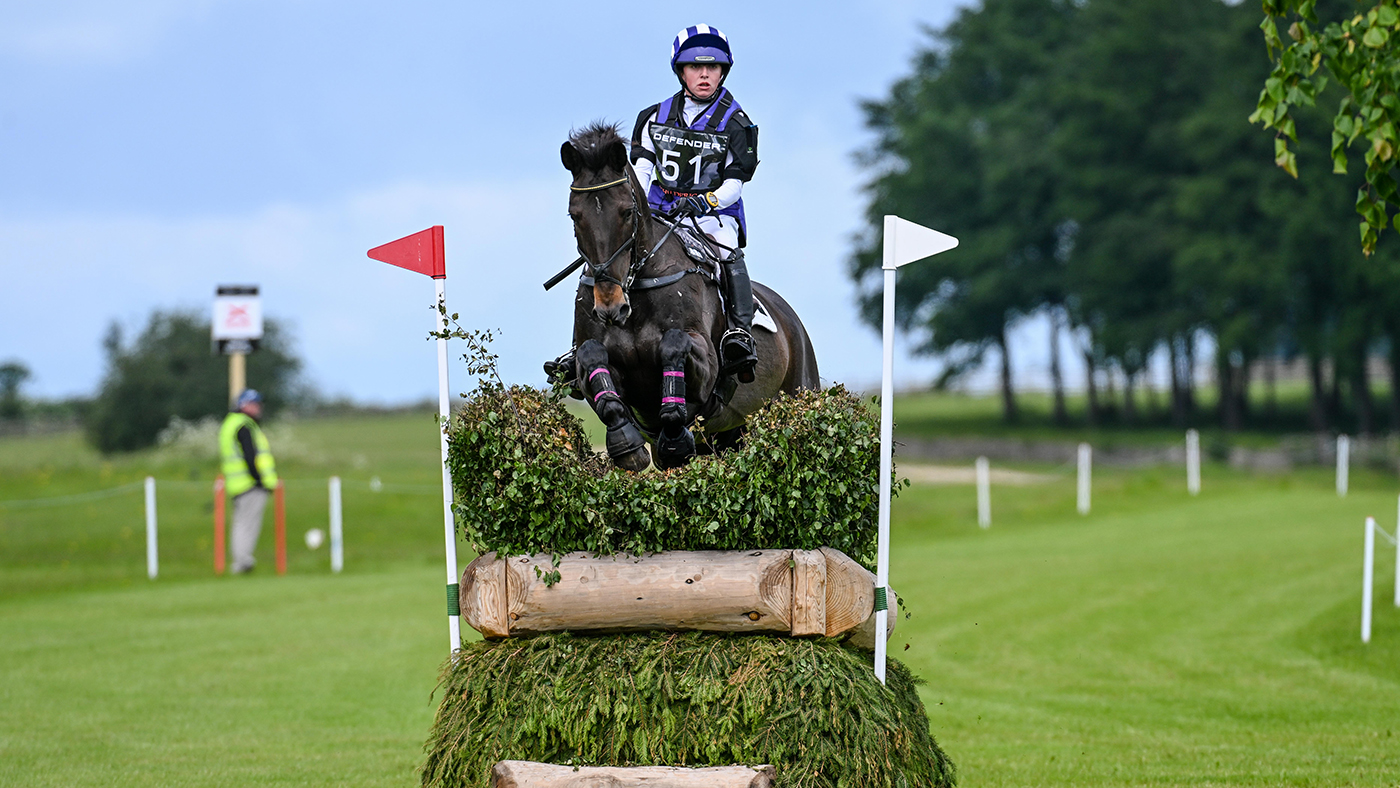 Emma Thomas leads under-25s after Bramham Horse Trials cross-country Emma Thomas leads under-25s after Bramham Horse Trials cross-country