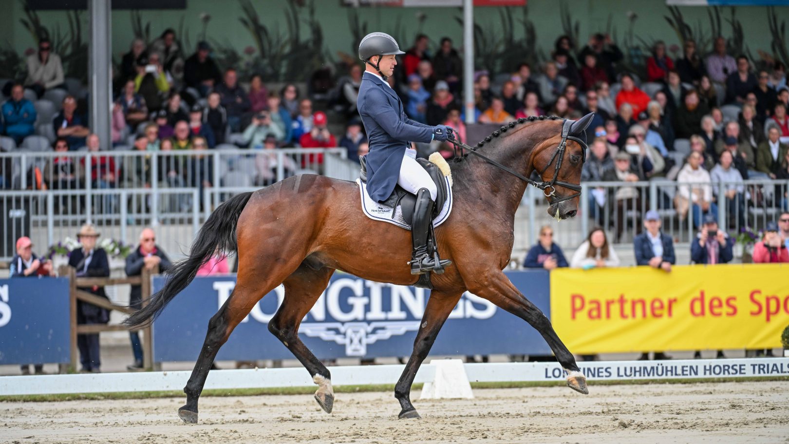 Michael Jung tops Luhmühlen Horse Trials CCI4*-S cross-country