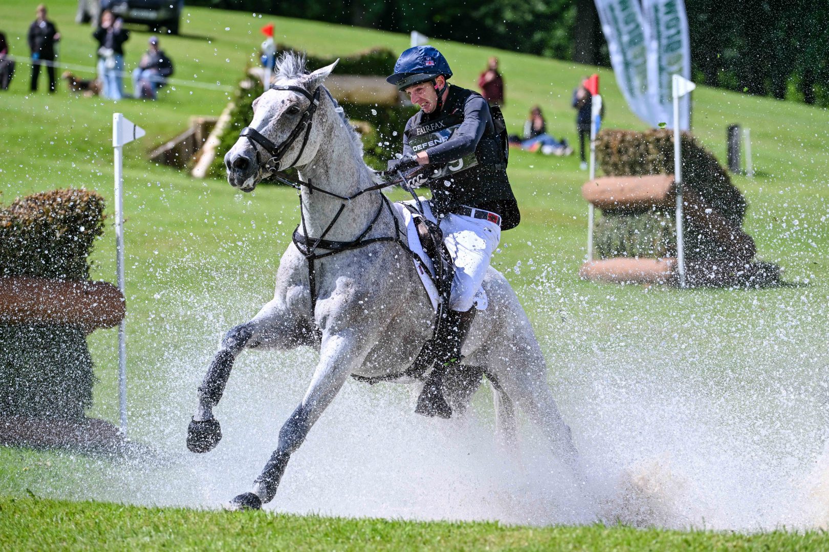 Tom Jackson retains Bramham Horse Trials cross-country lead in CCI4*-L