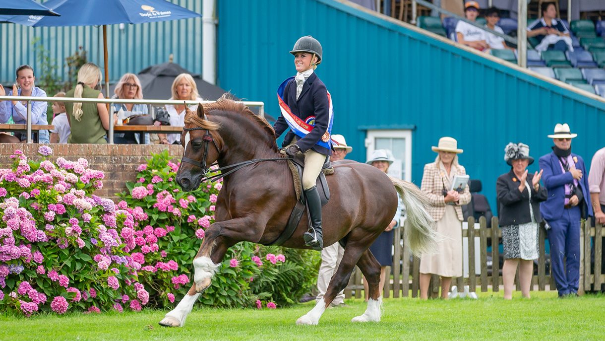 2024 RIHS young riders M&M supreme results - Horse & Hound