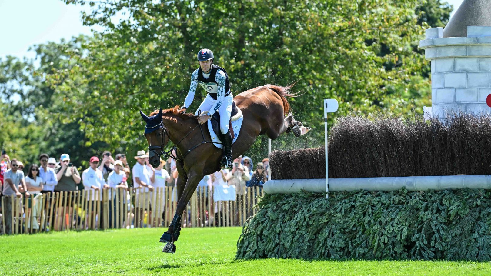 Chris Burton returns to top level with brilliant Olympics cross-country ...