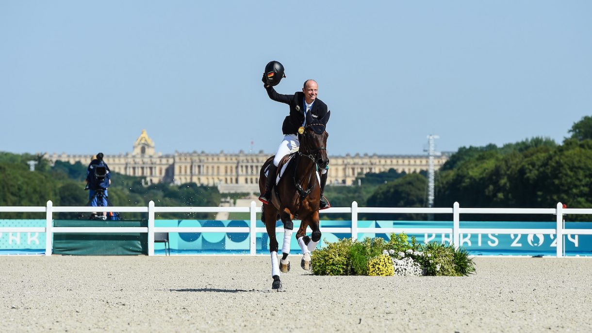 Michael Jung sets new record with Olympic eventing individual gold medal