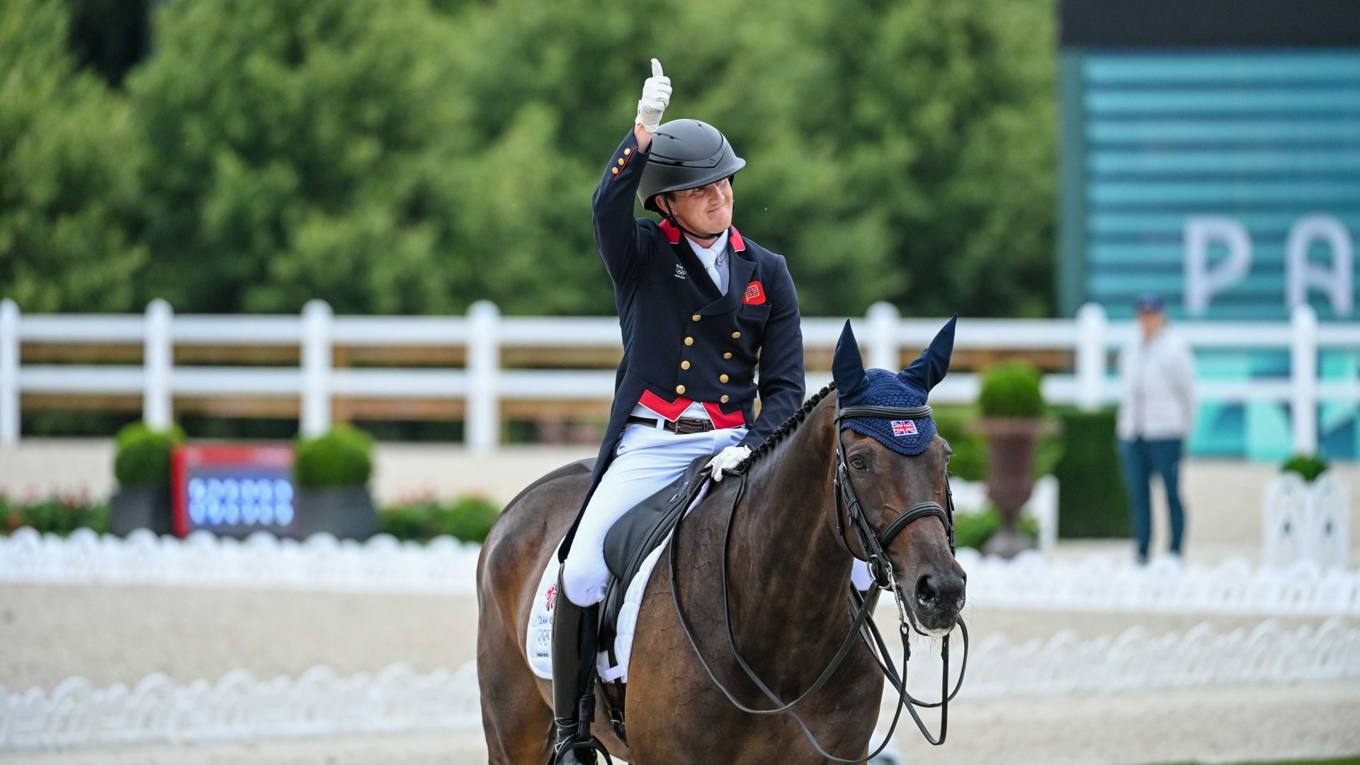 Olympic eventing dressage – Tom McEwen impresses