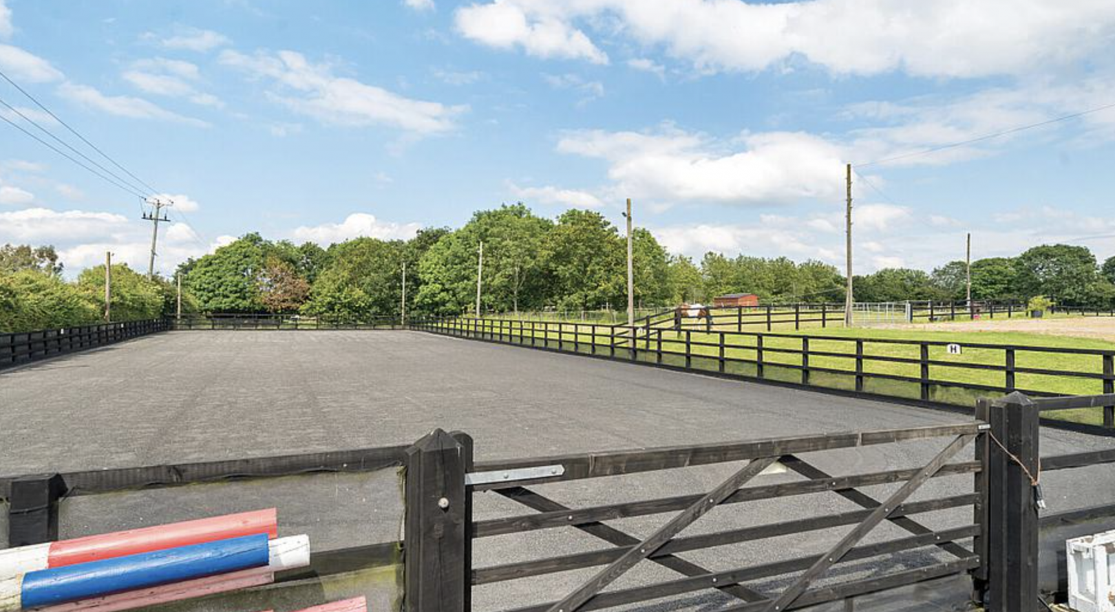 A rural equestrian home complete with stables, arena and more... for ...