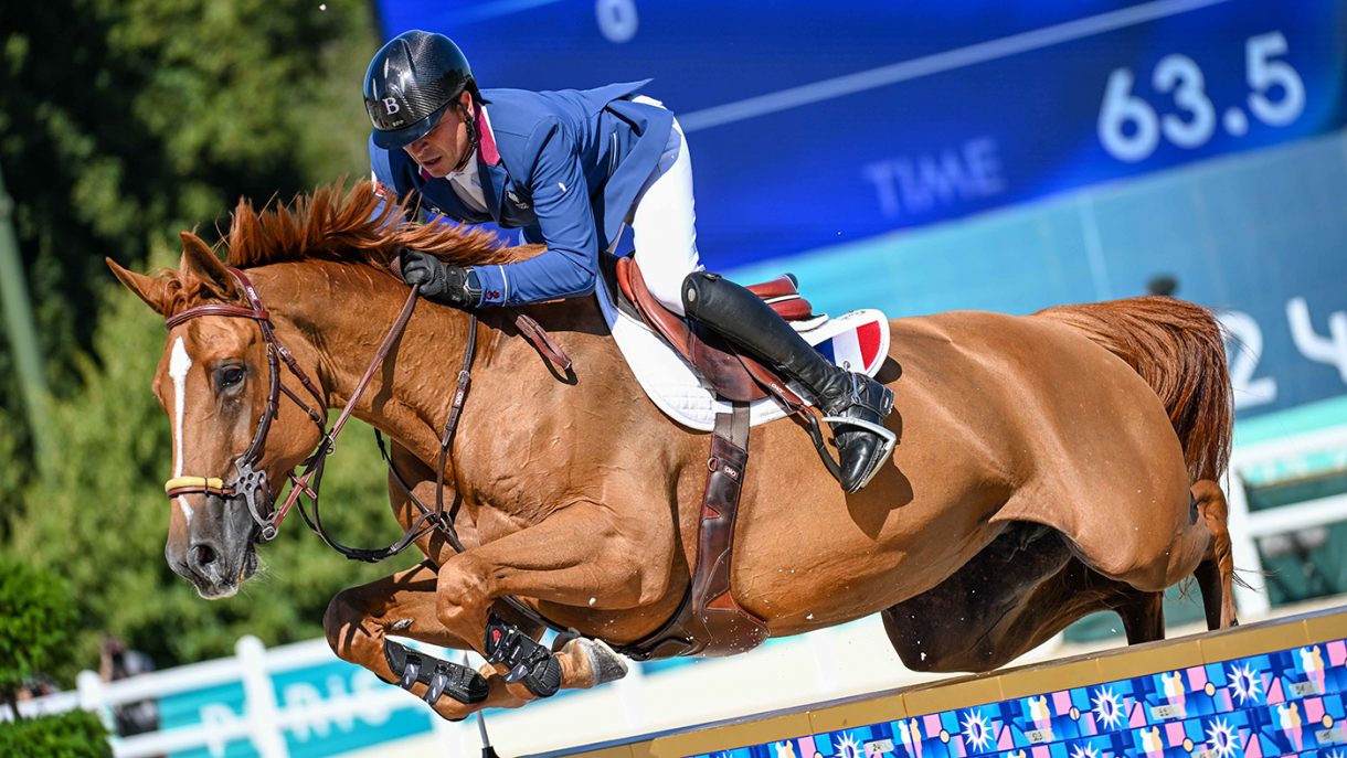 Julien Epaillard jumps speedy clear to top Olympic showjumping qualifier