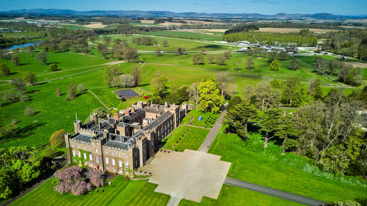 Happy former Grand National runner wins Scone Palace showing