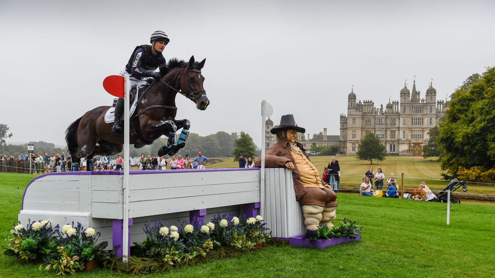 Alex Bragg puts in first Burghley Horse Trials cross-country round in time