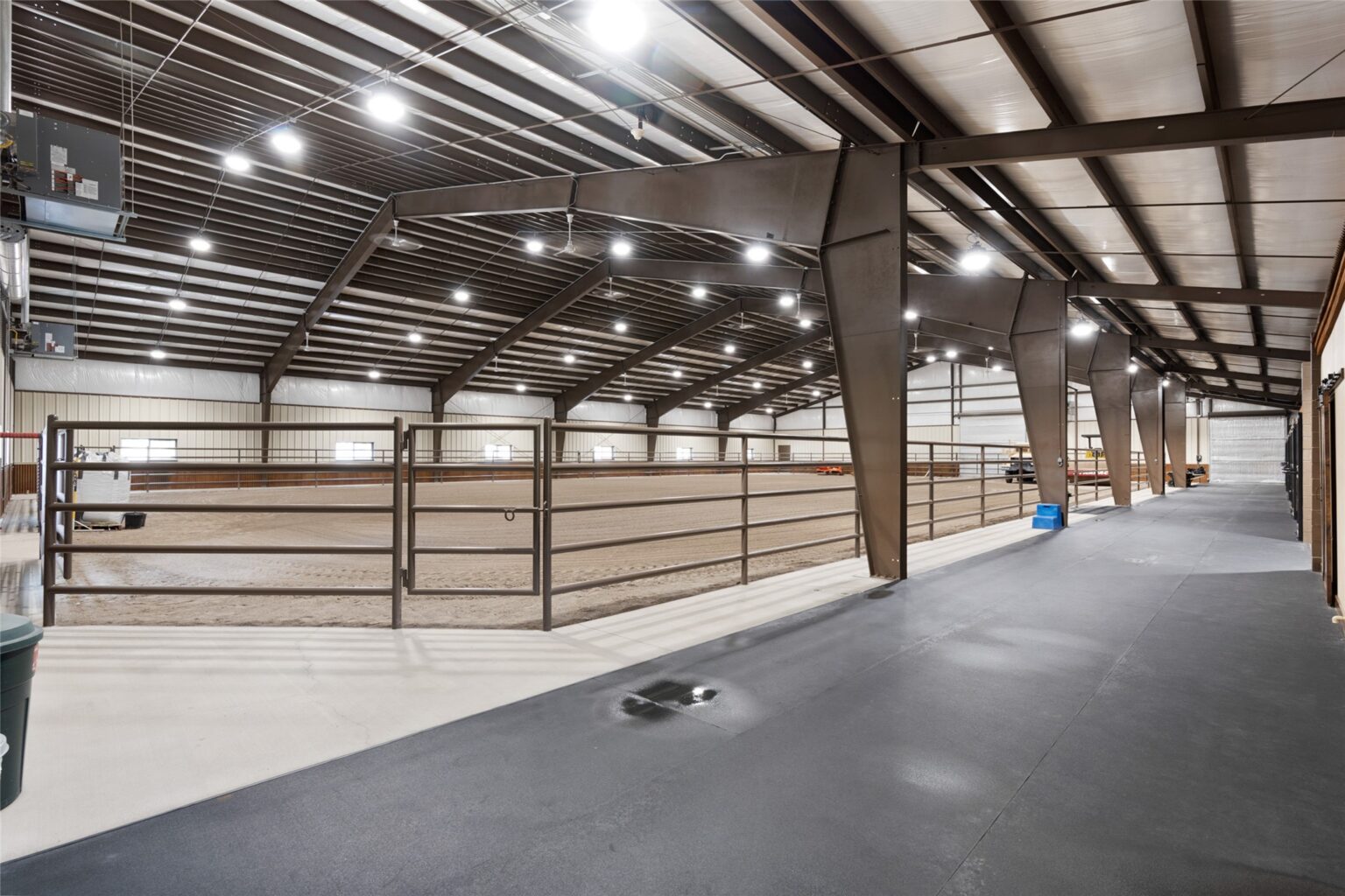 A jaw-dropping estate, set in 70 acres with indoor and outdoor arenas ...