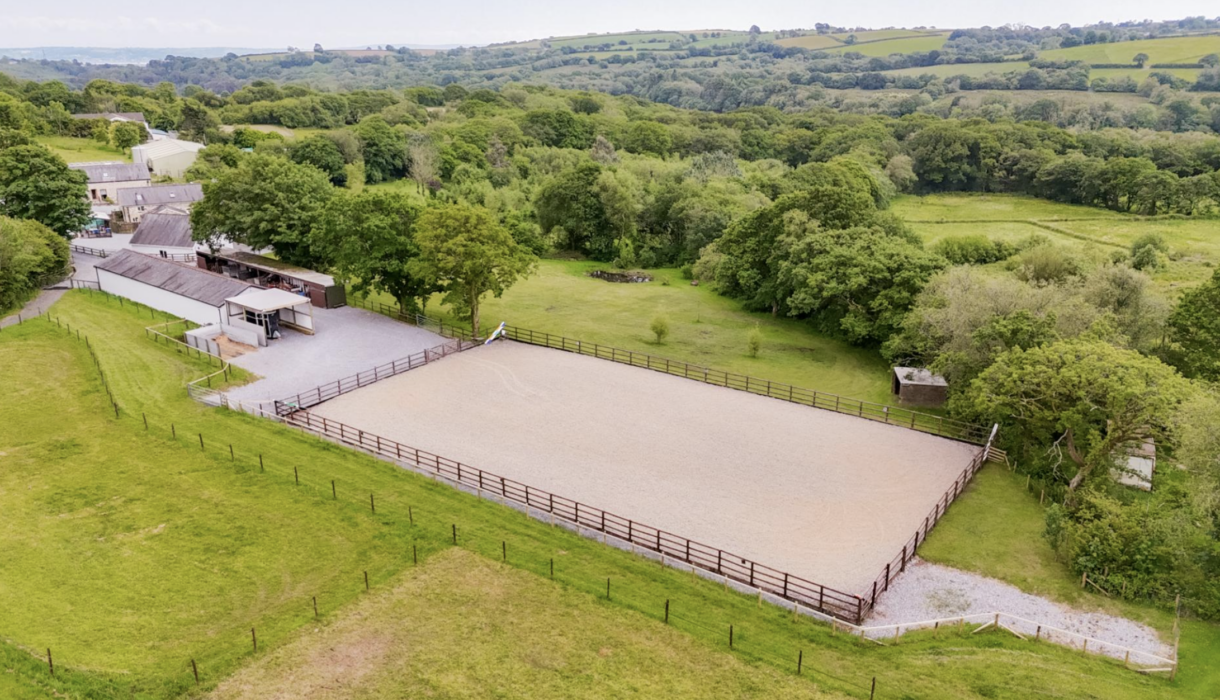 A lovely horsey home complete with stables, arena, grazing and more for ...