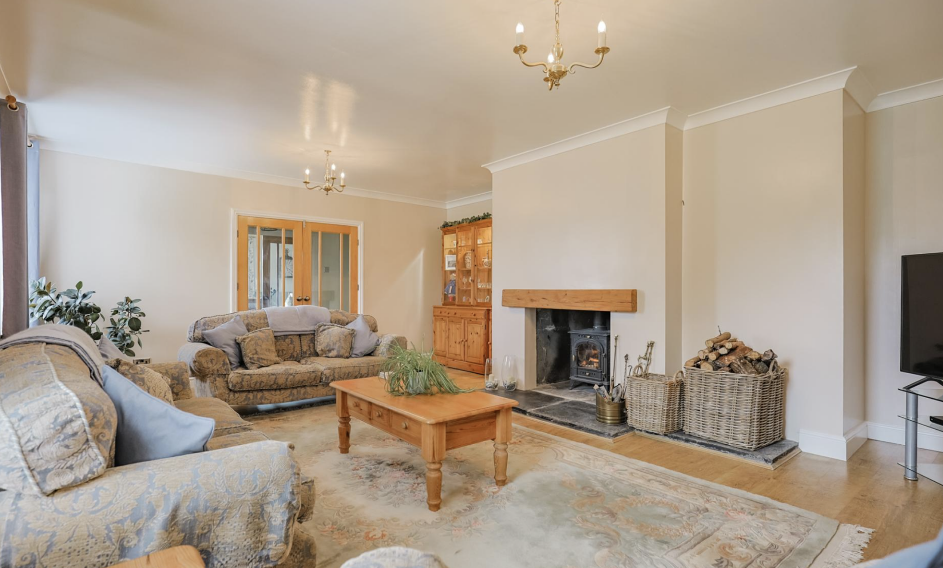 A lovely horsey home complete with stables, arena, grazing and more for ...