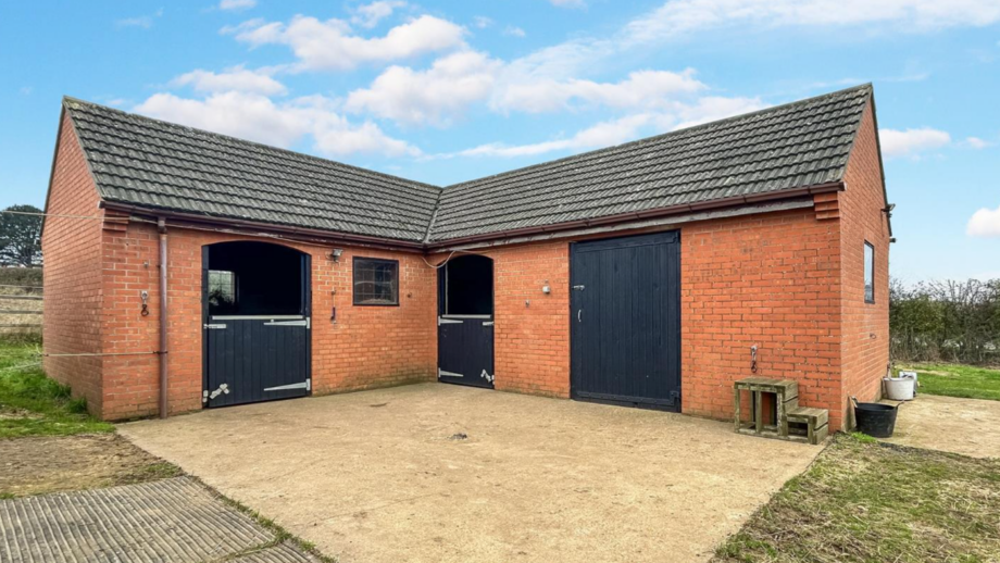 Small but mighty equestrian home with a hidden surprise! | Horse & Hound