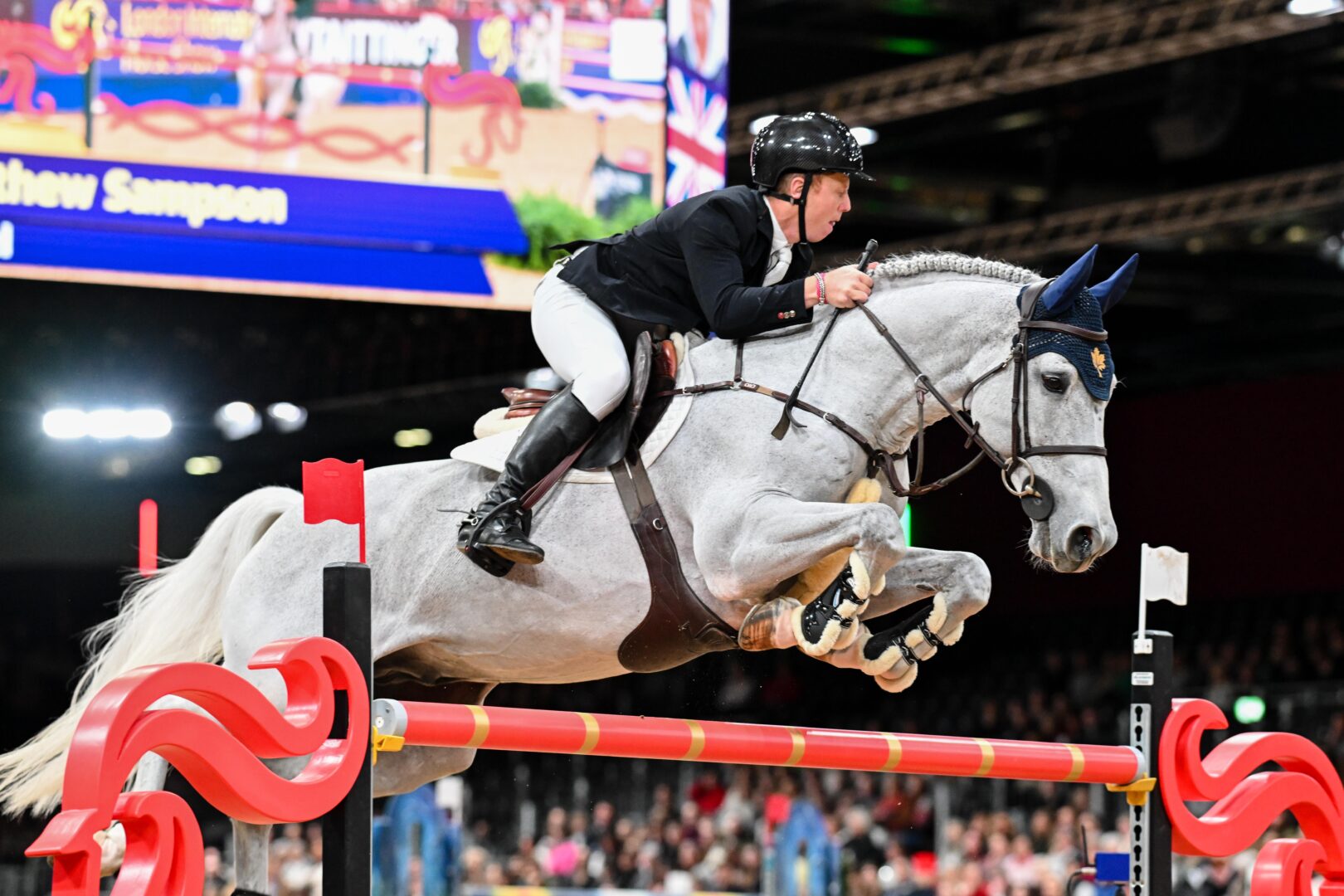 Matt Sampson extends London International Horse Show winning streak