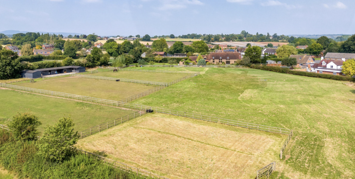 An immaculate barn conversion, with stables, grazing and more in a very ...