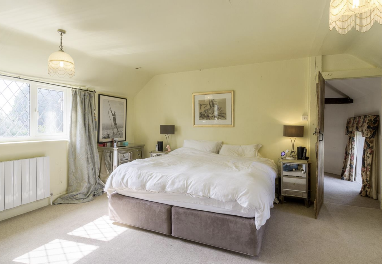 A horsey home with stables, an arena, grazing – and some intriguing ...