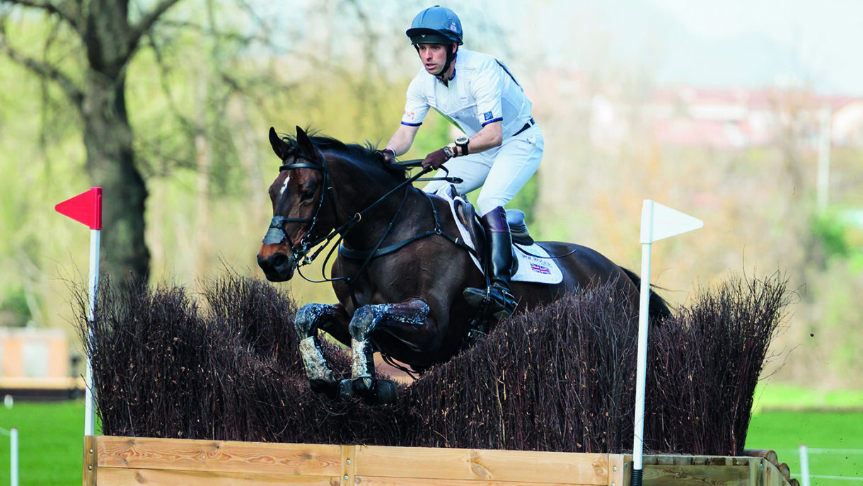 Harry Meade and Grafennacht score first international win