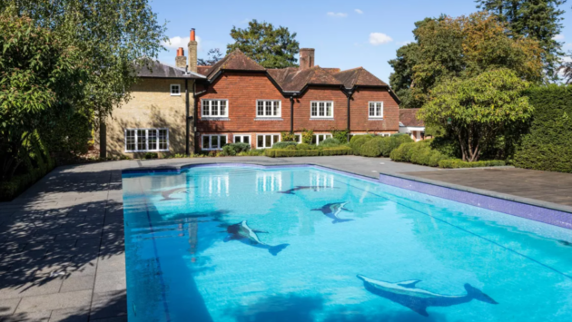 Luxury horsey home with two arenas, a pool and more | Horse & Hound