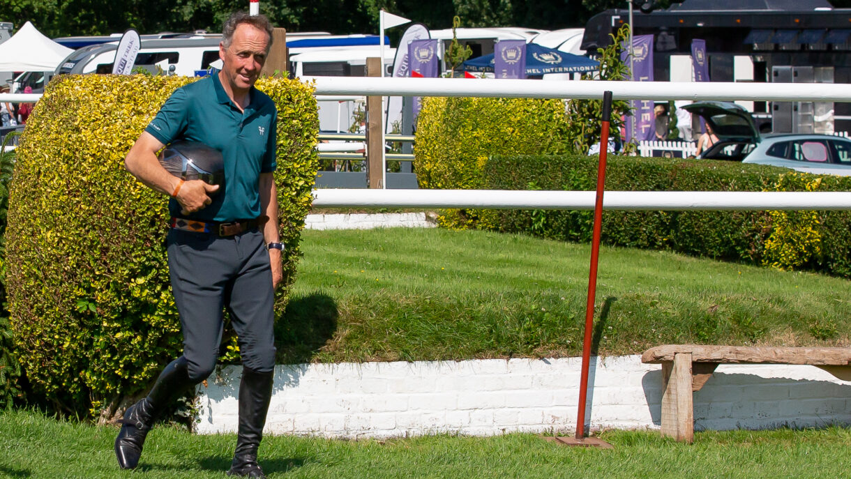 How to jump around the Hickstead Derby course | Horse & Hound